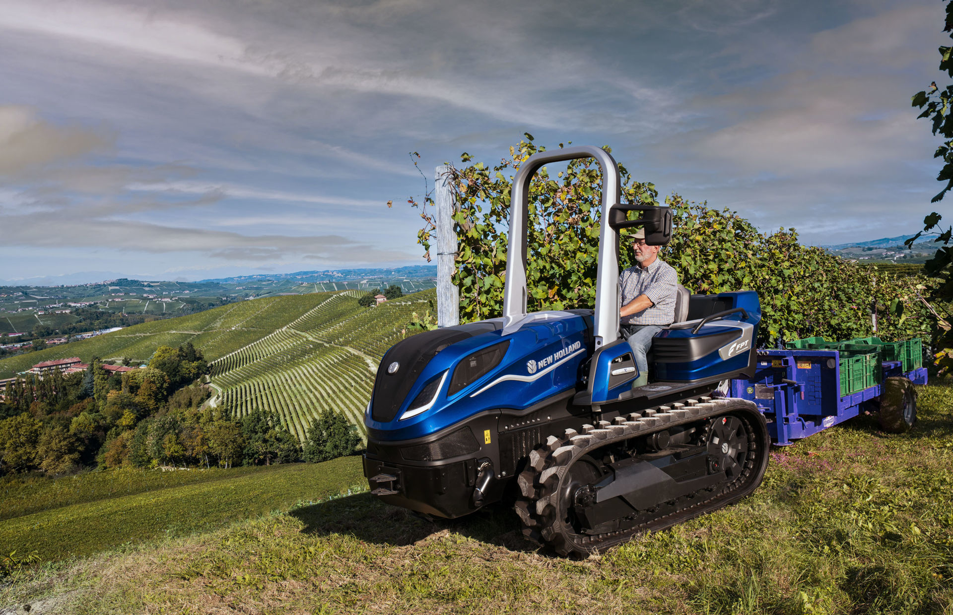 New Holland introduceert rupstrekker die draait op methaangas ...